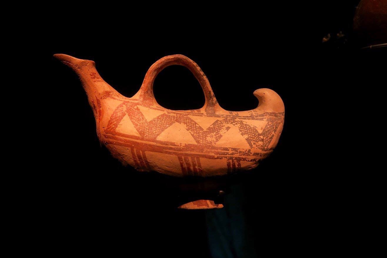 Pottery and artefacts - Kosmos Society